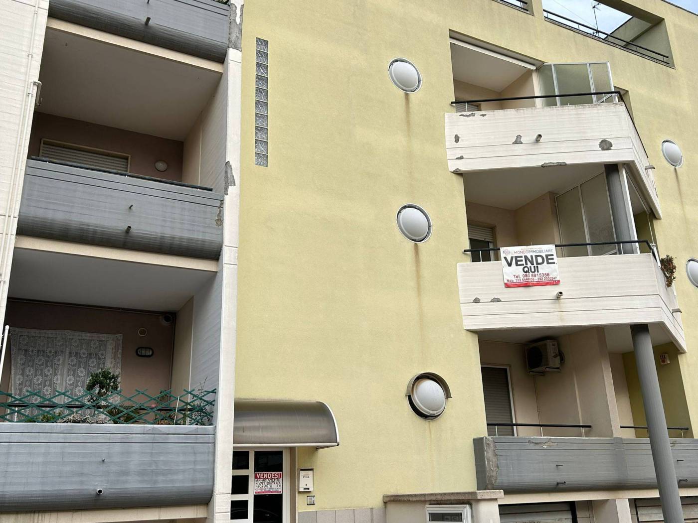 Quadrilocale via Mola, Turi