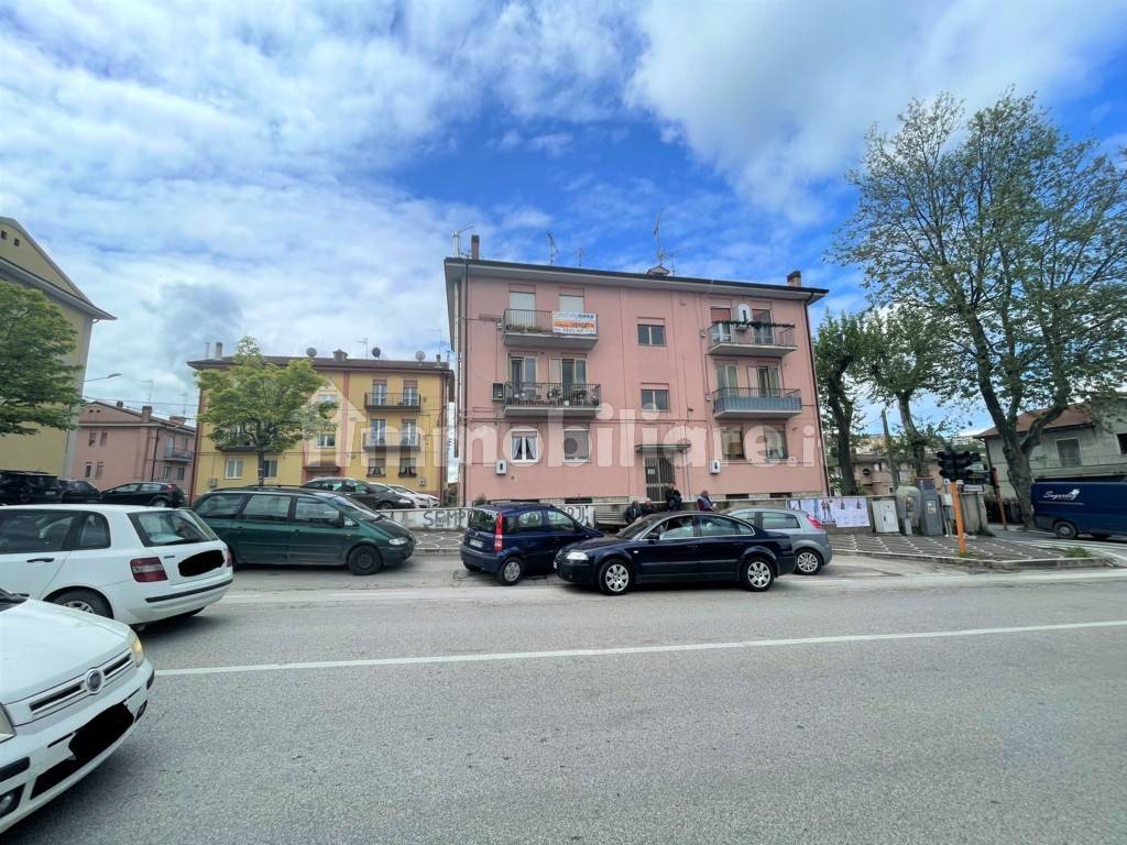 Appartamento buono stato, secondo piano, Ariano Irpino