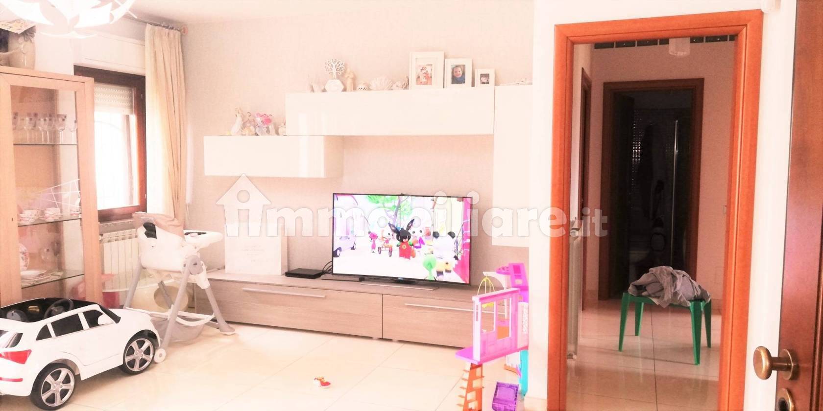 Trilocale via Chiesa 26, Casaluce