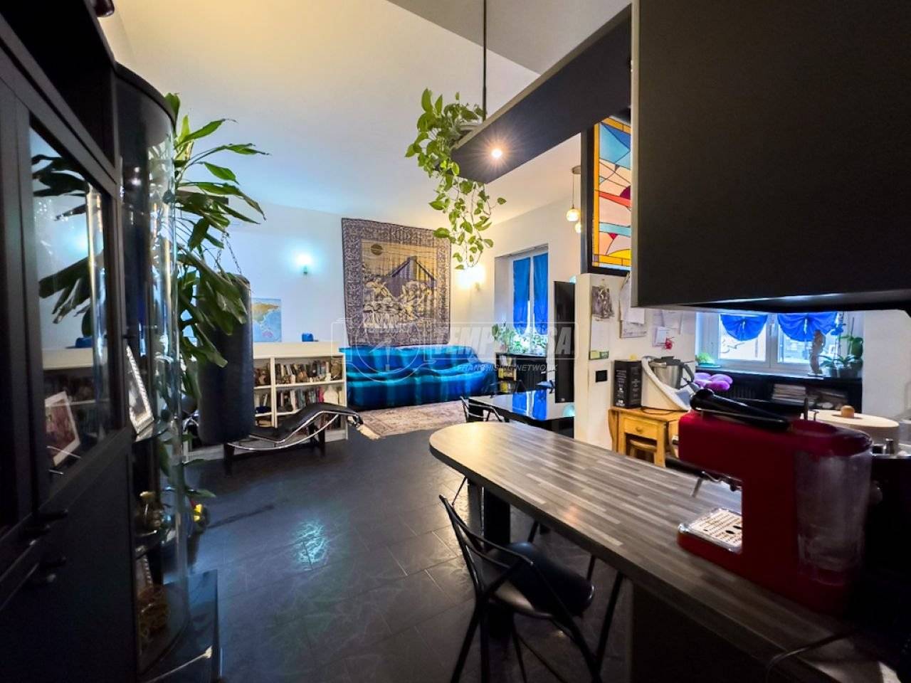 Trilocale via Alserio 25, Zara, Milano