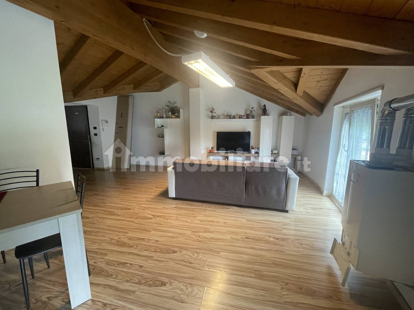 Trilocale via Forestale, Centro, Morbegno