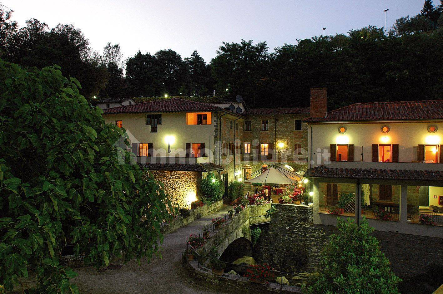 Hotel in Vendita