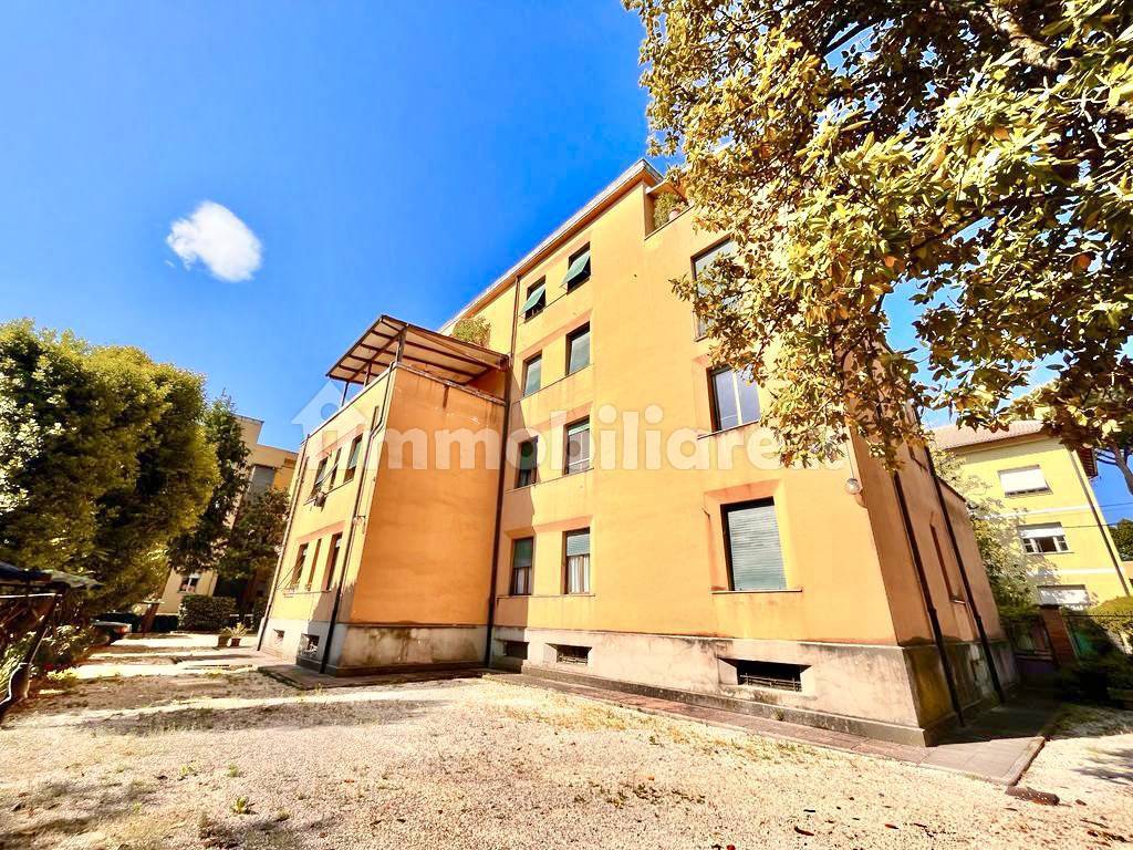 Quadrilocale via Domenico Petrini 2, Rieti