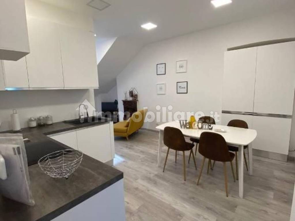 Affitto Appartamento Torino. Trilocale in via Giovanni Botero 16 ...