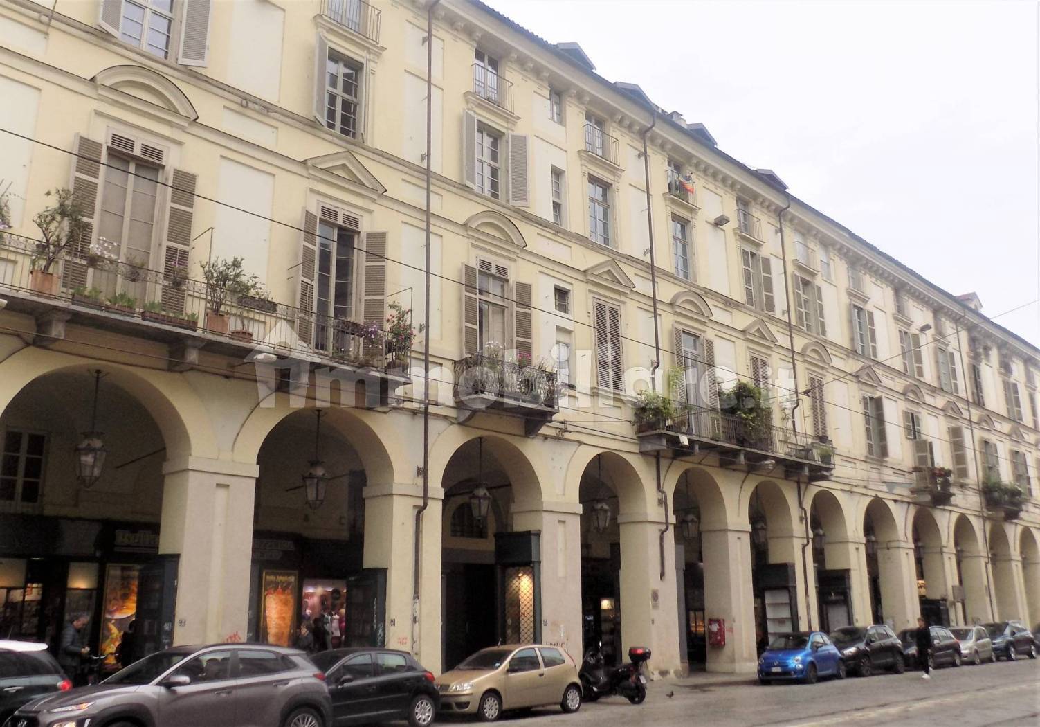 Appartamento via Po 25, Giardini Reali, Torino