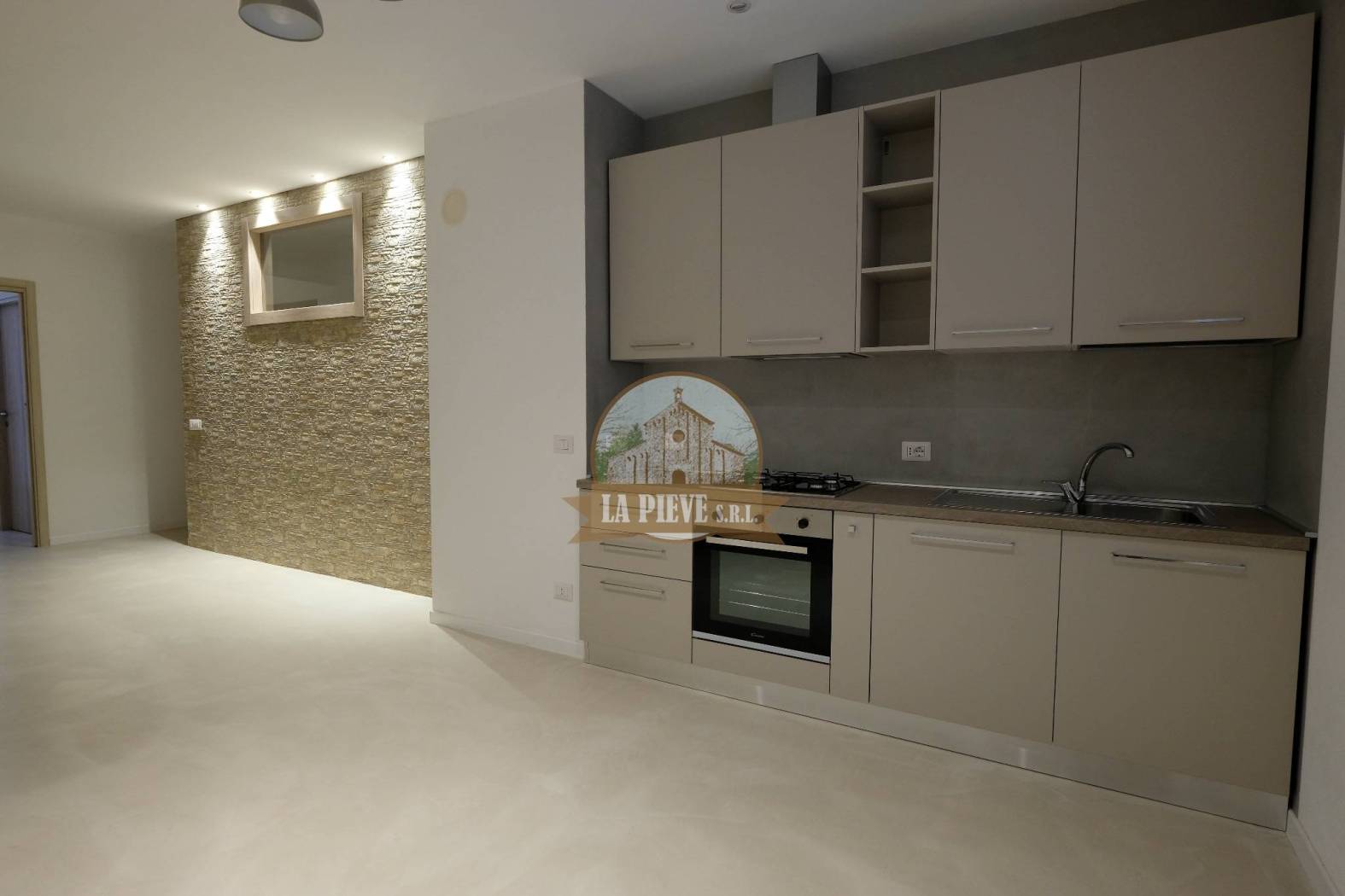 Trilocale piazza Perino 31, Volpedo