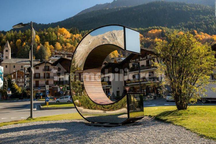 Quadrilocale buono stato, primo piano, Centro, Courmayeur