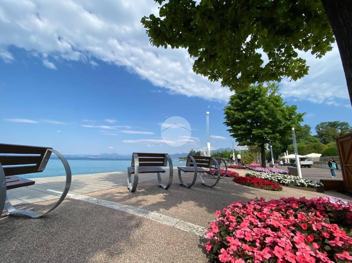 Quadrilocale via Manzoni 33, Centro, Bardolino