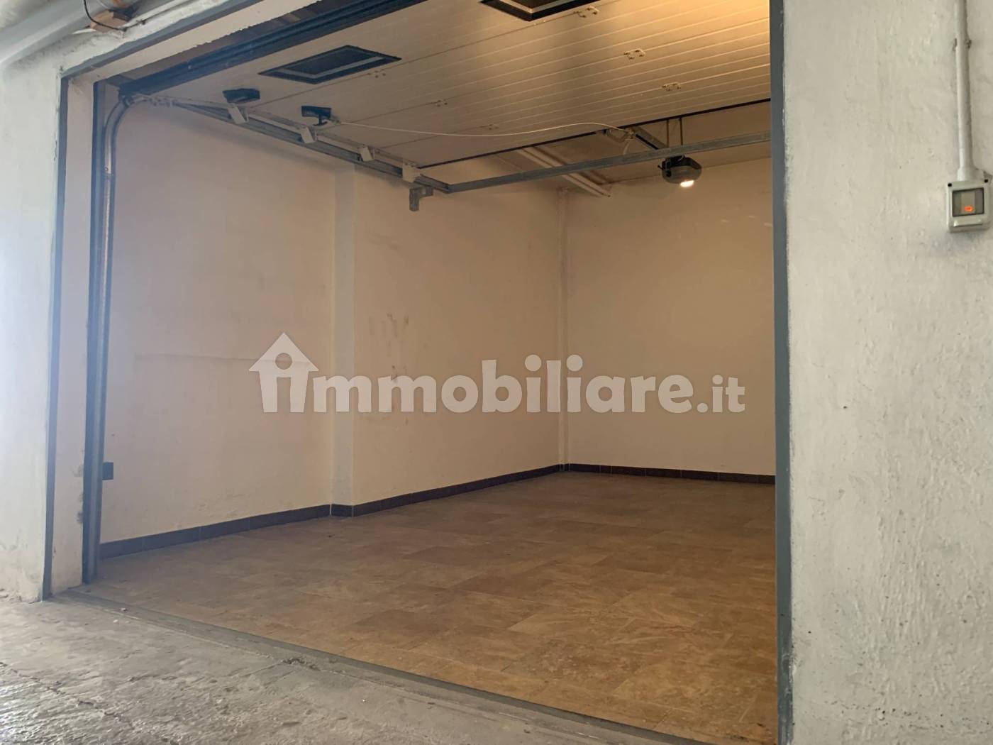 Garage - Box in Vendita