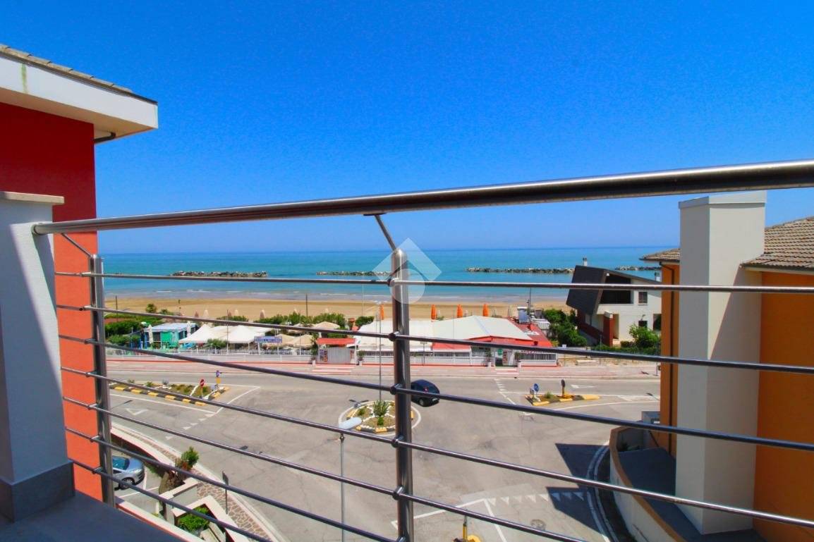 Appartamento via Marino Teodorico 4, Centro, Francavilla al Mare