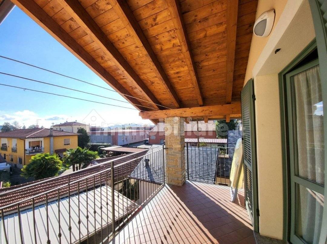 Trilocale ottimo stato, secondo piano, Induno Olona