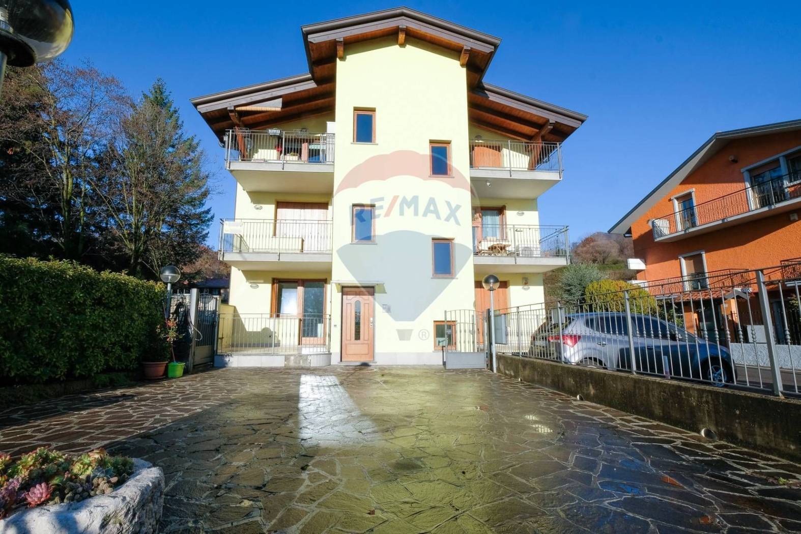 Trilocale via adamello 2/A, Centro, Almenno San Salvatore