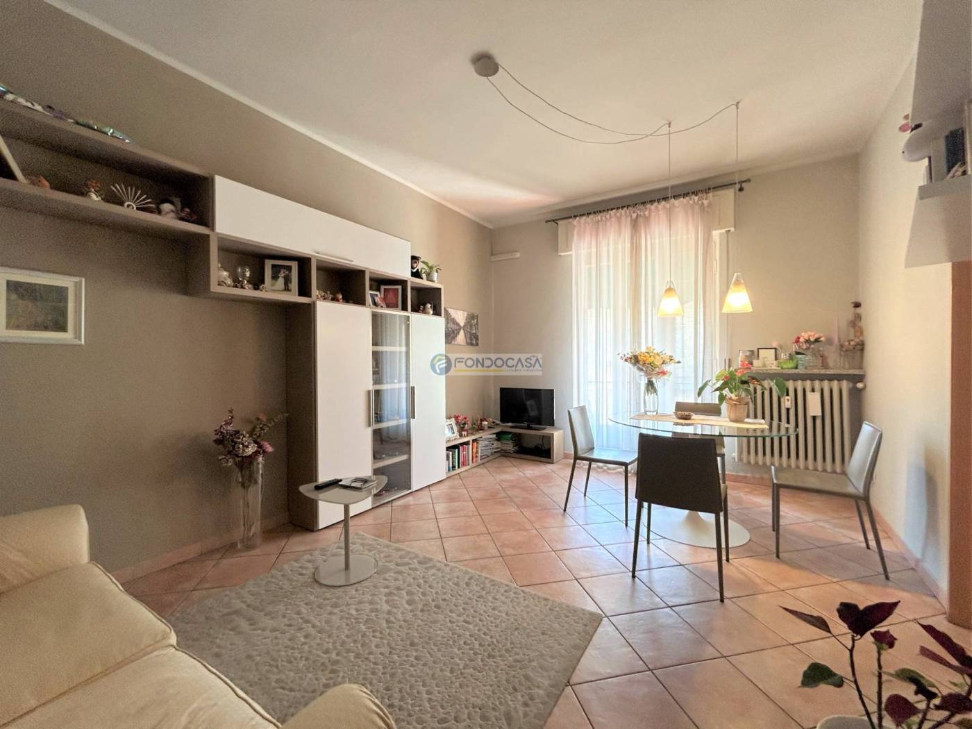 Bilocale corso Famiglia Cairoli 8, Centro Storico, Pavia