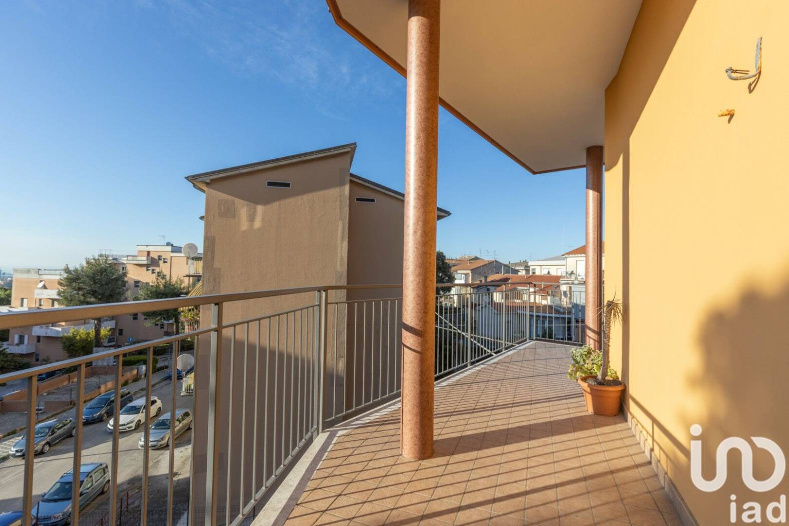 Trilocale via Pietro Ranieri 14, Le Grazie, Ancona