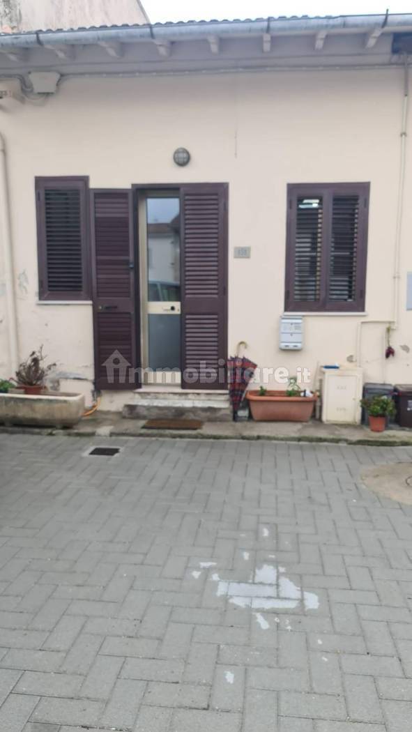 Appartamento via Vittoria,  151, Centro, Cascina