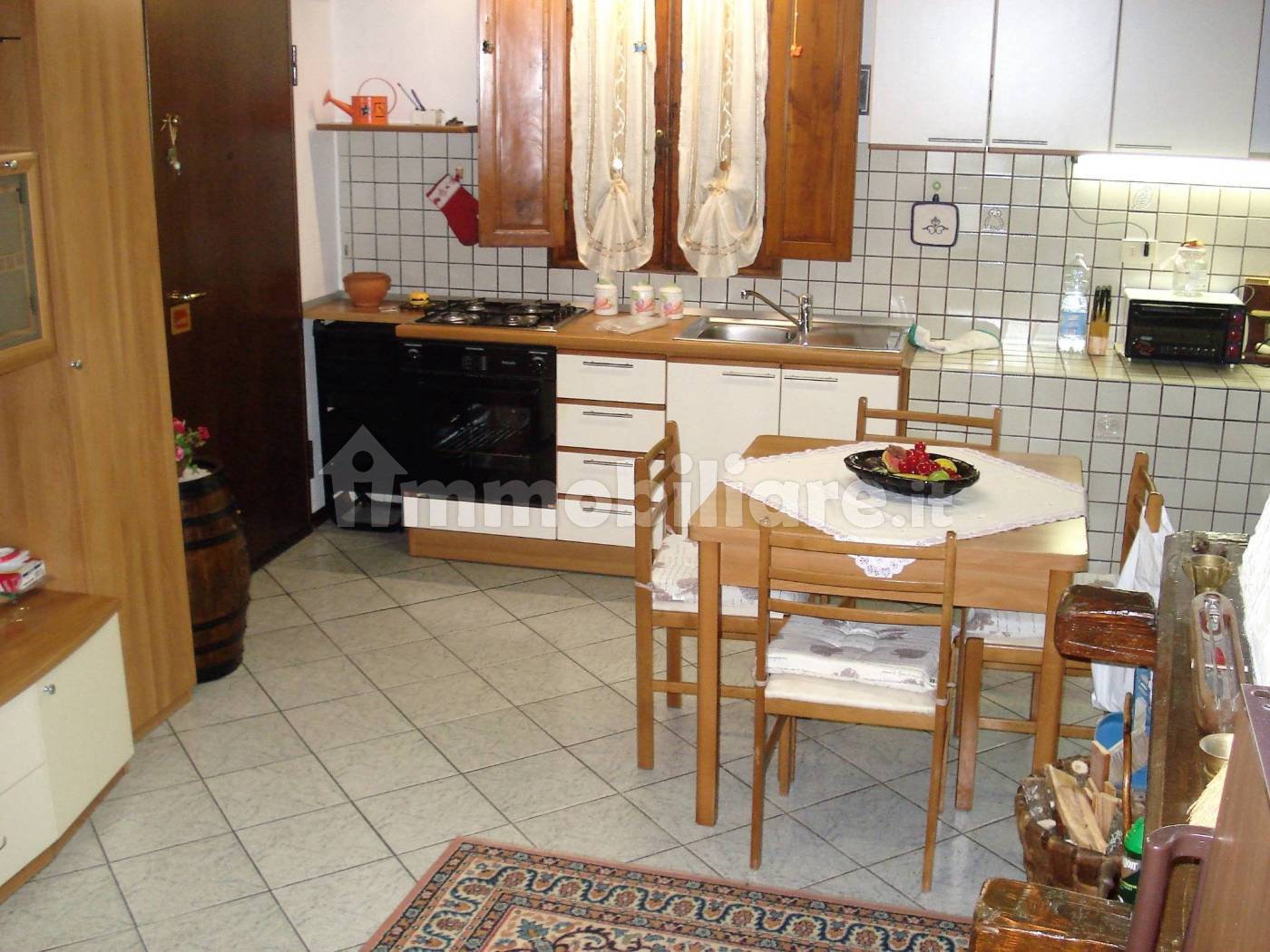 Bilocale via Giulio Braga, Centro, Vaiano