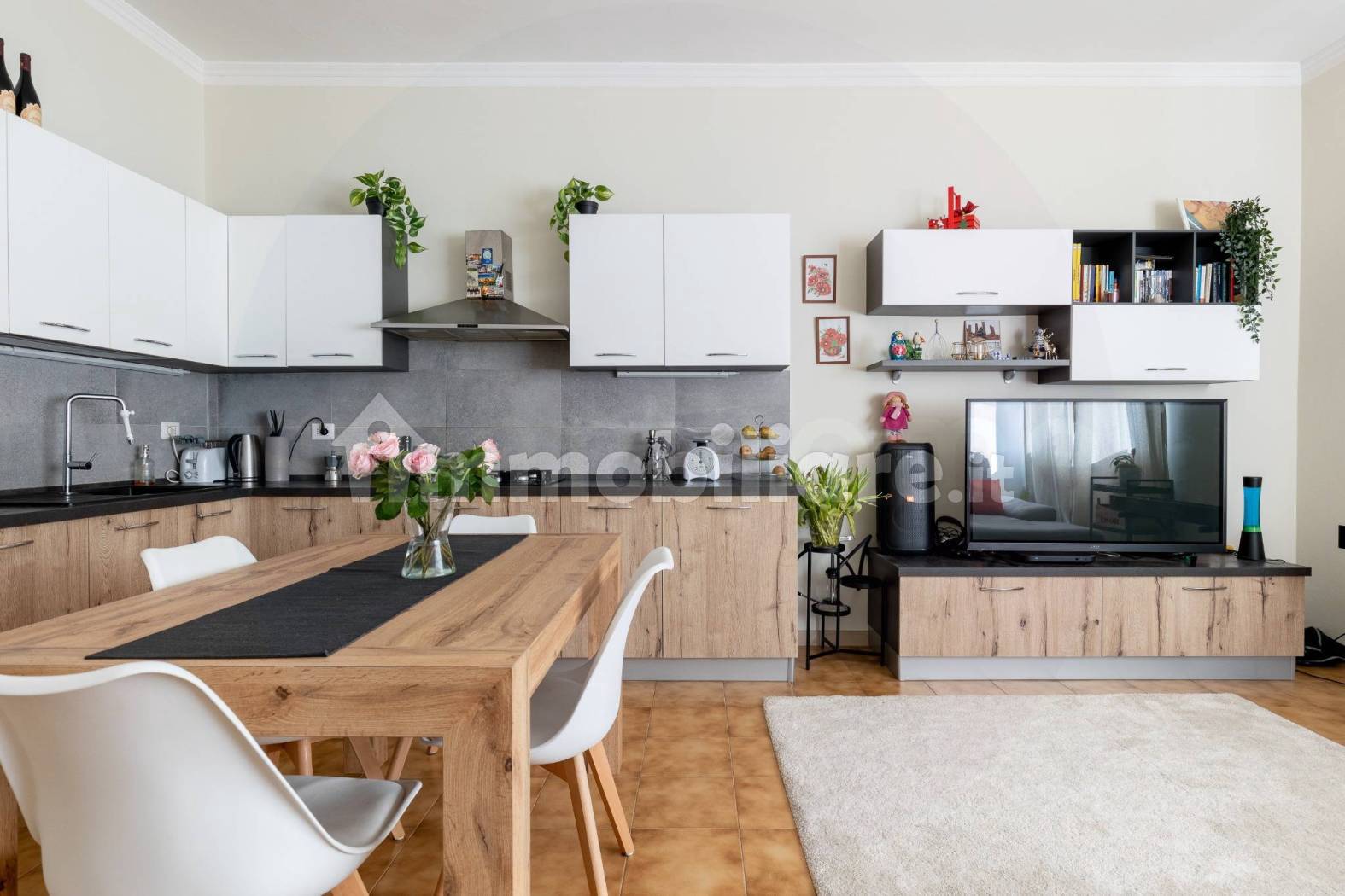 Appartamento viale Giacomo Puccini 557, Sant'Anna, Lucca