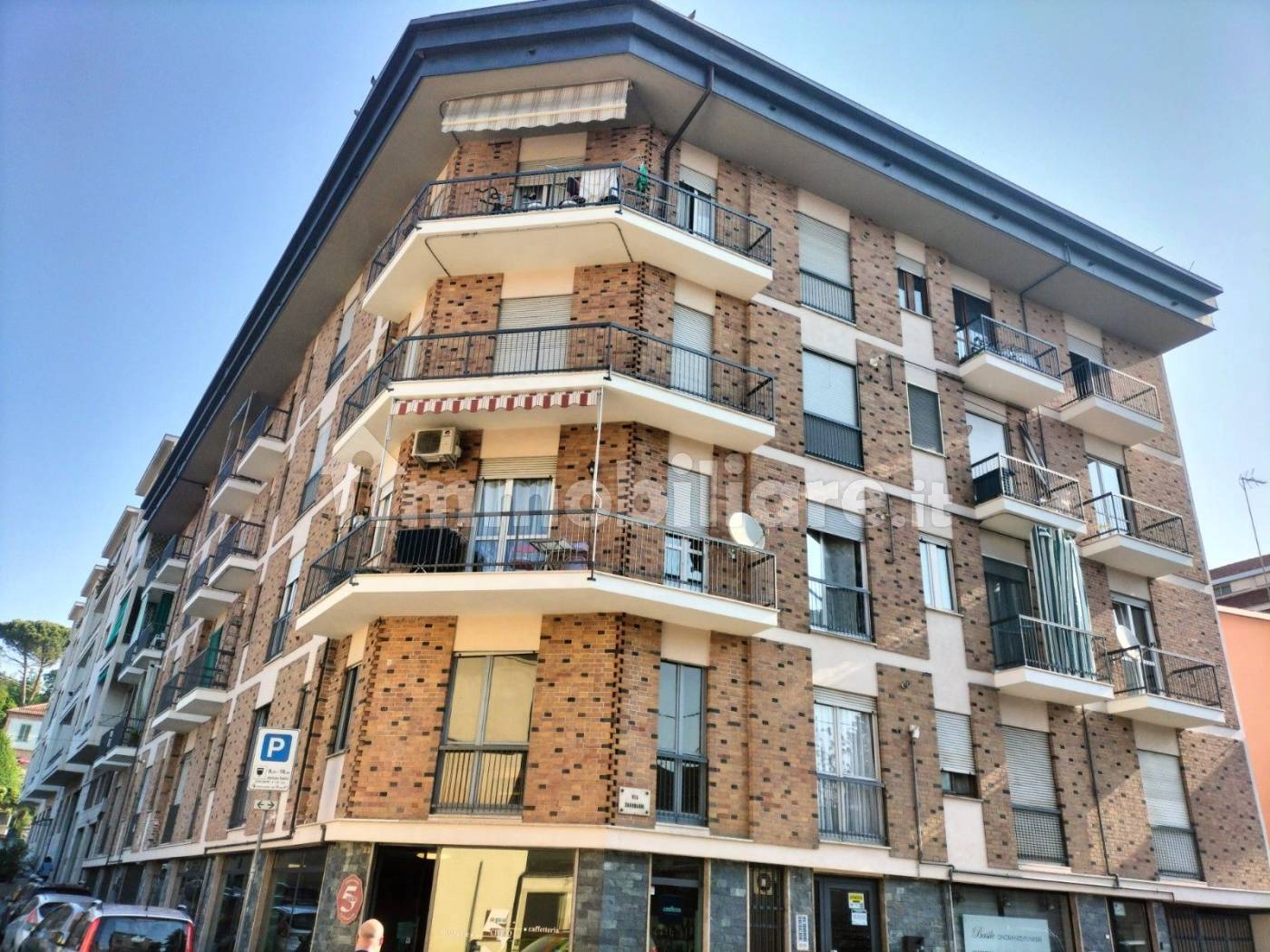 Quadrilocale via Zangrandi 21, Centro Storico, Asti