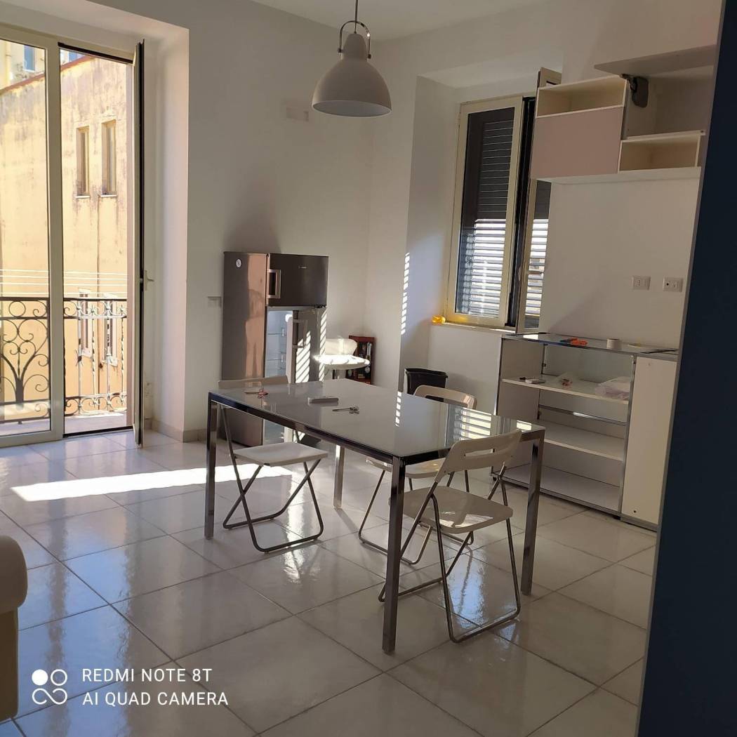 Bilocale via Giacomo Contessa, Lungomare, Pozzuoli