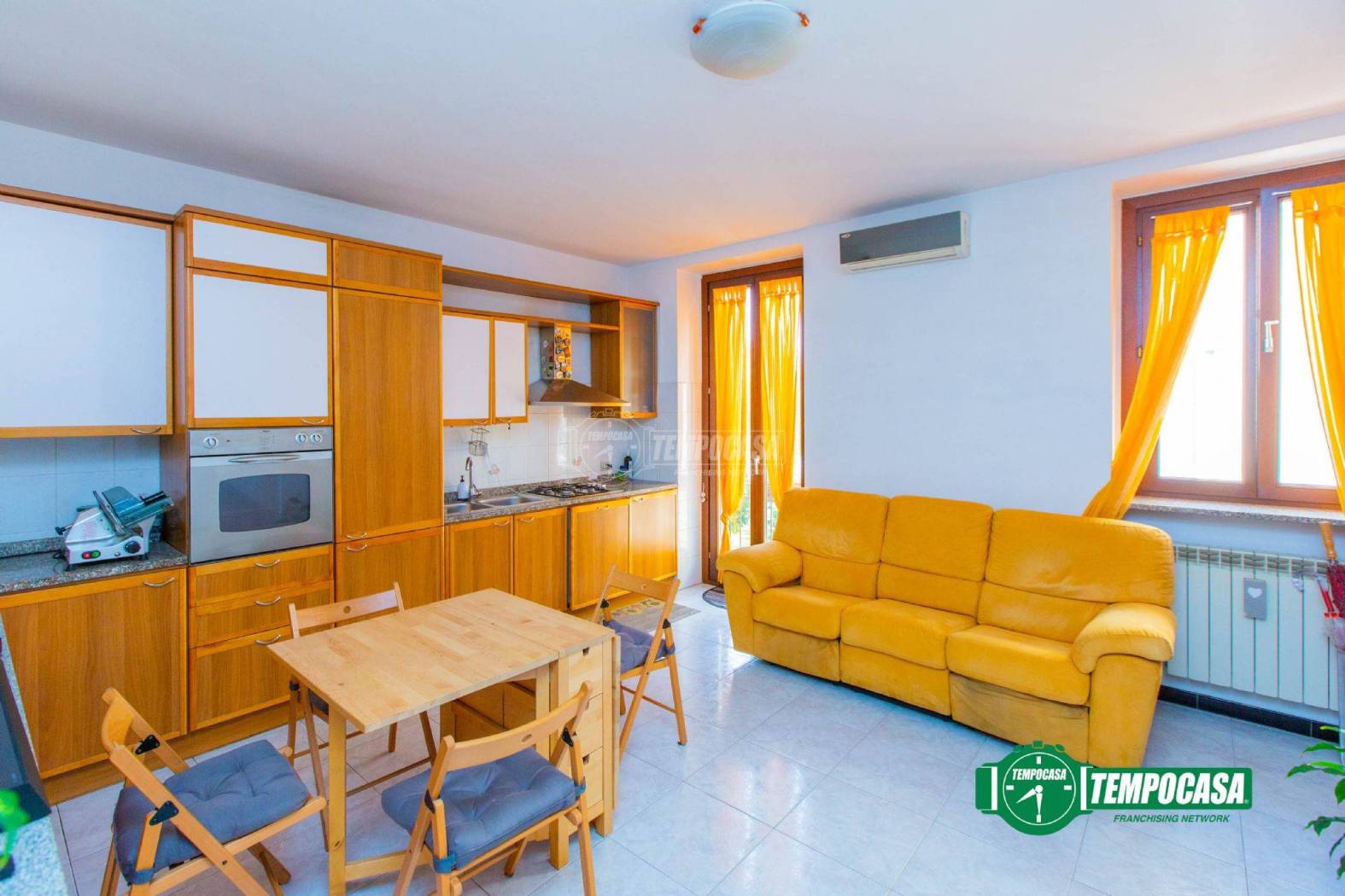 Appartamento via Buon Gesu' 4, Castellanza