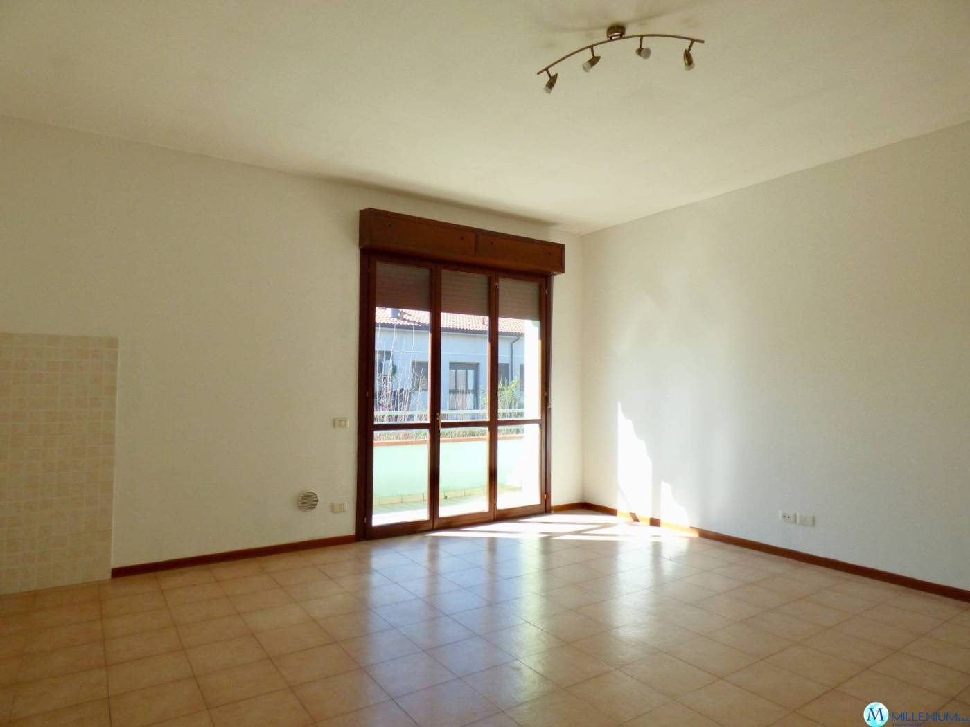 Trilocale buono stato, primo piano, Centro, Castelnuovo Rangone