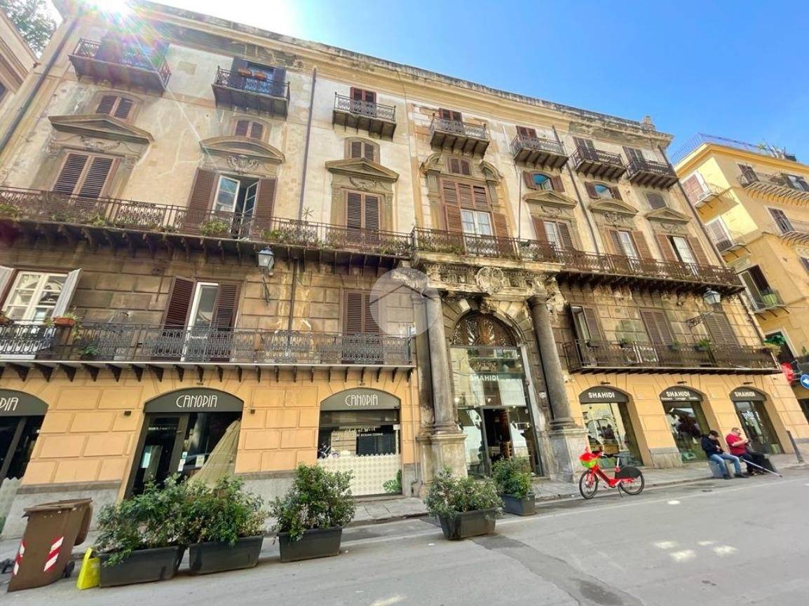 Appartamento via Visita poveri 4, Kalsa, Palermo