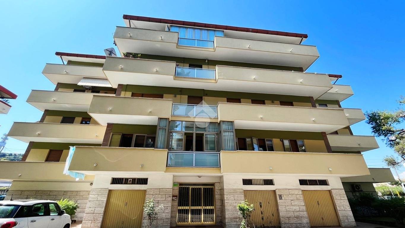 Appartamento via Bachelet 2, Centro, Francavilla al Mare