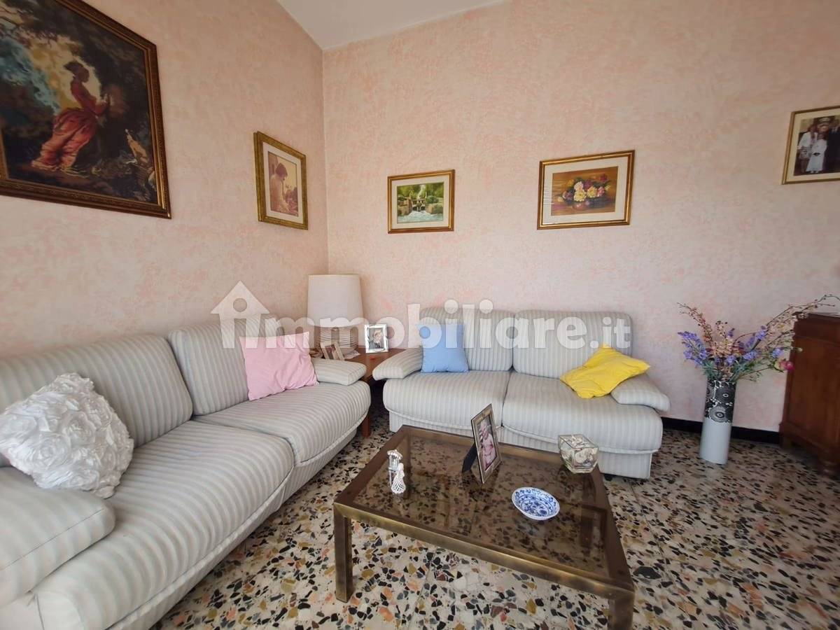 Trilocale via fratelli solari, 5, Podenzano