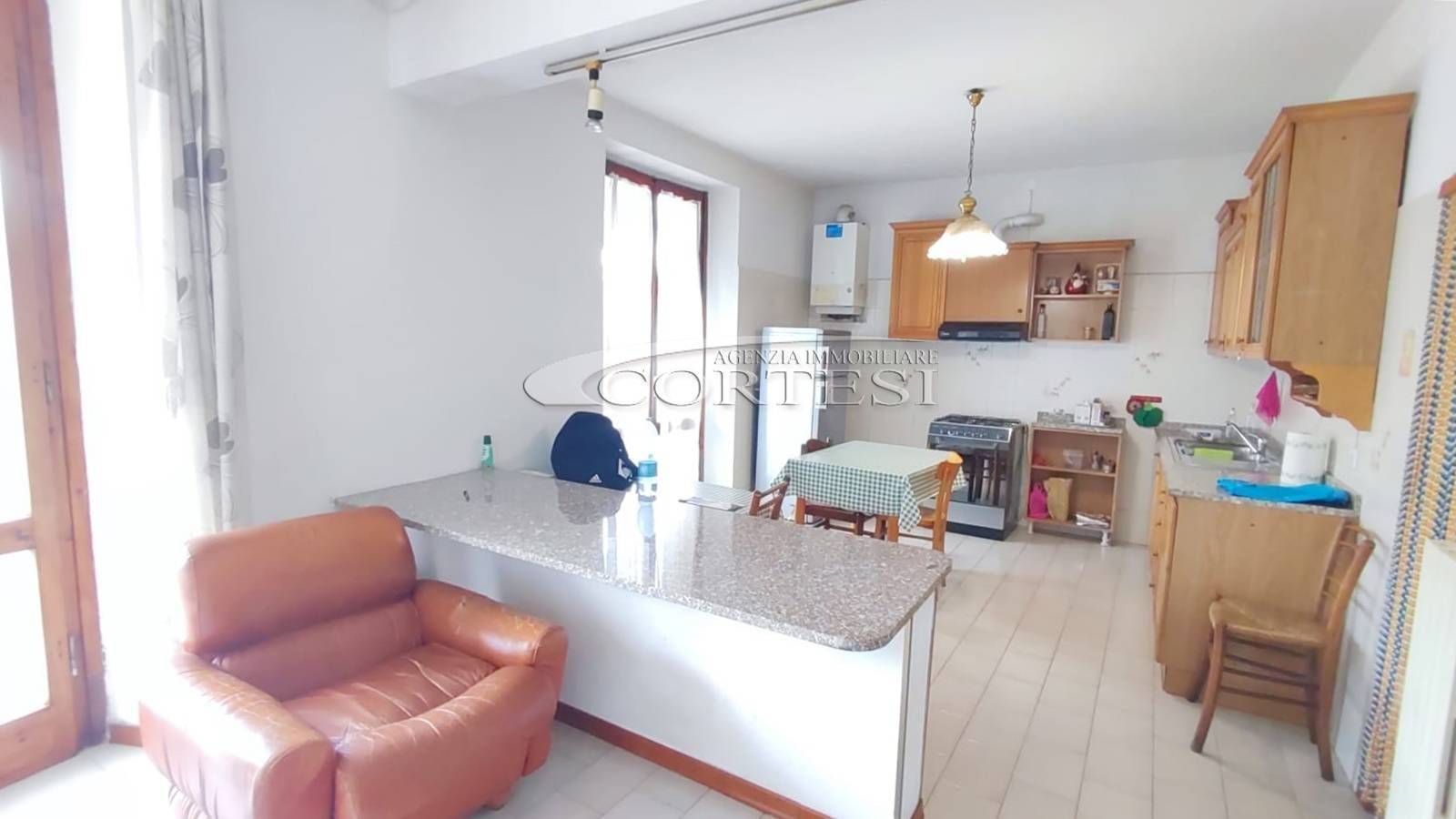 Appartamento buono stato, primo piano, Centro, Pieve Santo Stefano