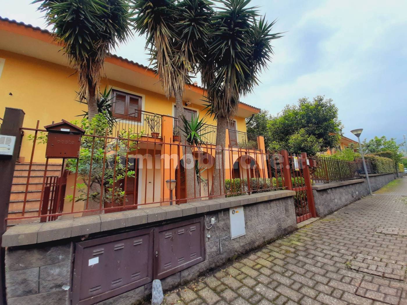 Trilocale via Carrata 7/c, Centro, Mascali