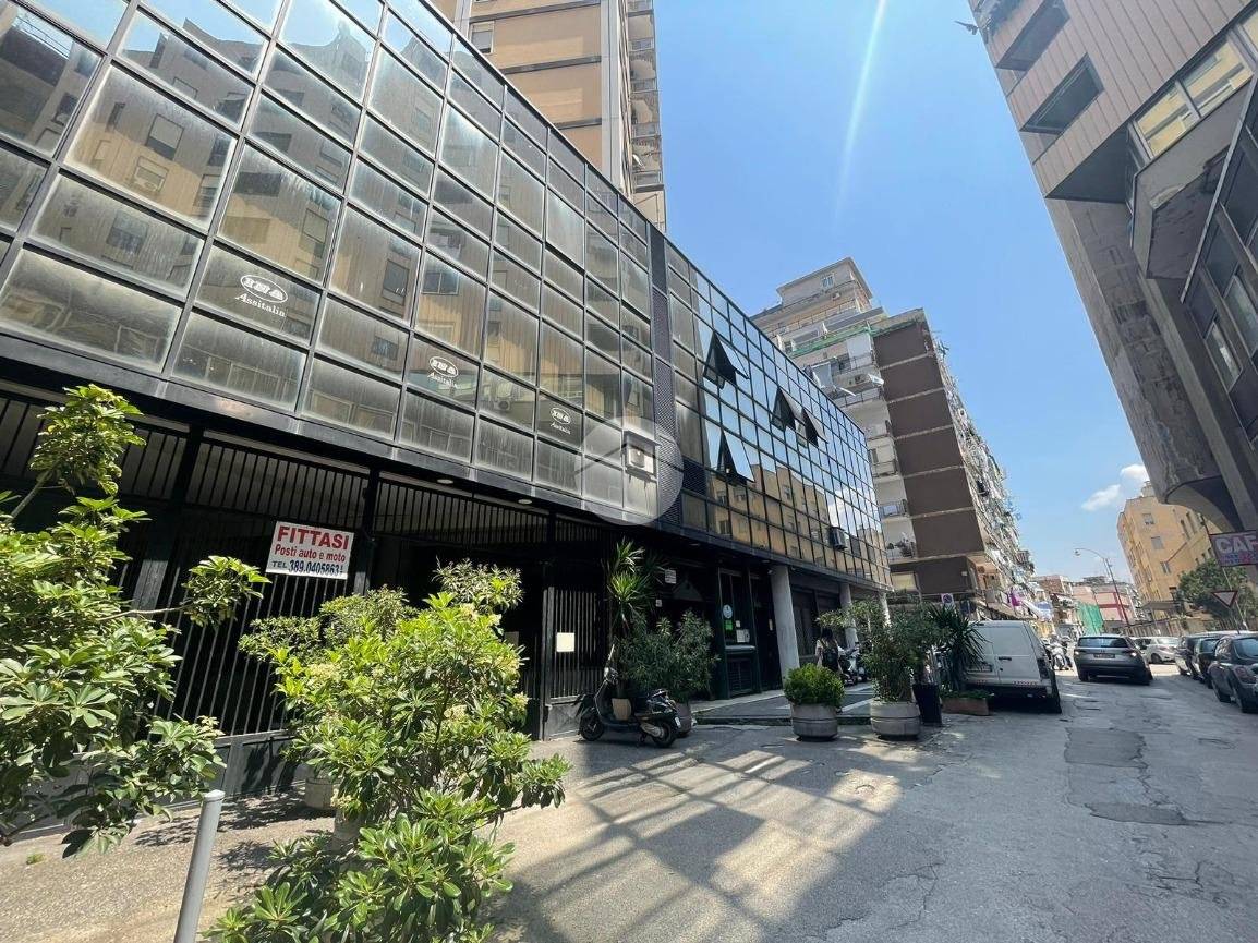 Appartamento Enrico Cosenz 13, Garibaldi - Ferrovia, Napoli