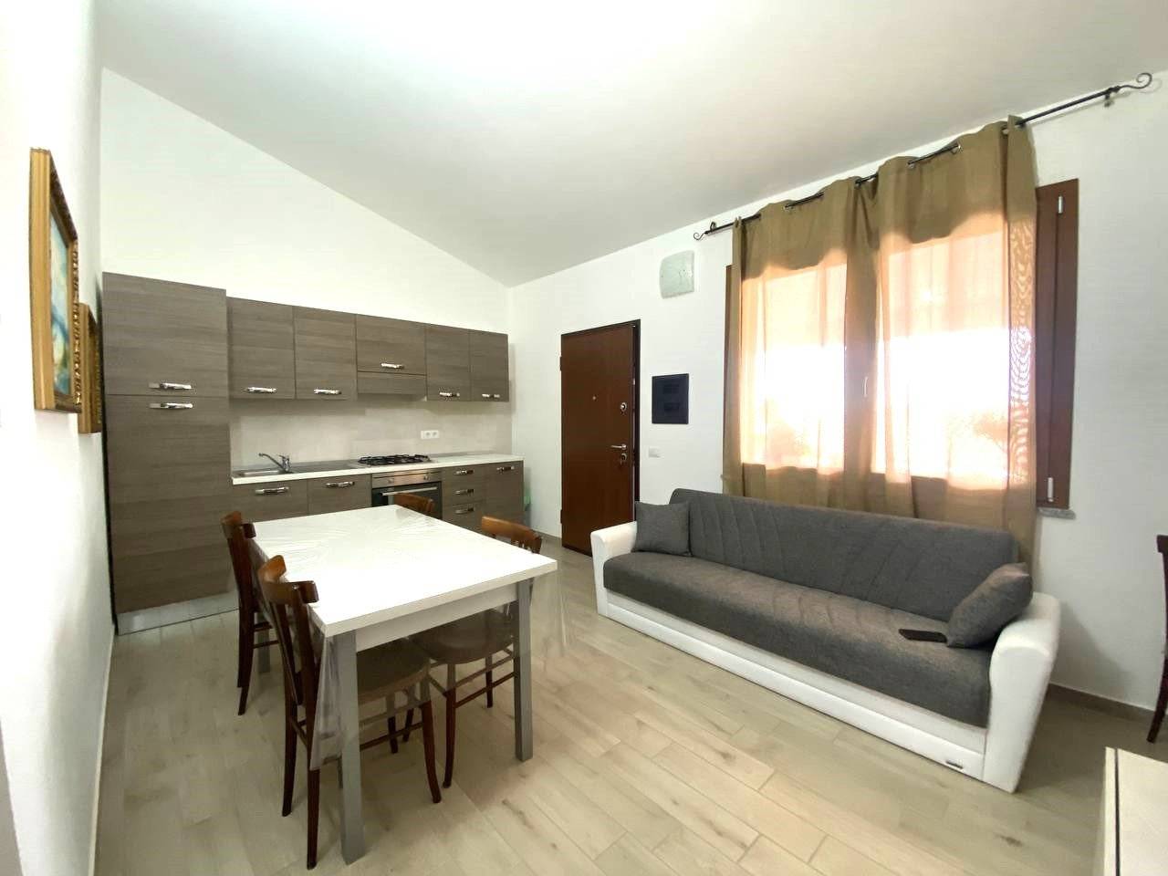 Trilocale via Andrea Palladio, Centro, Carbonia