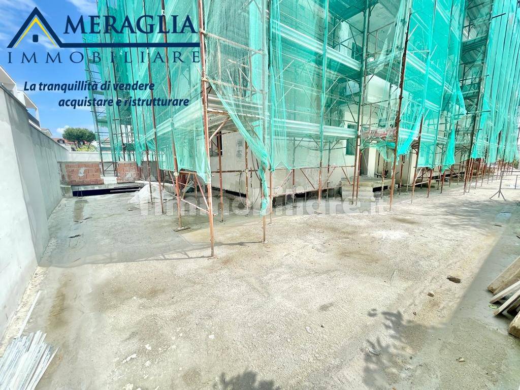 Trilocale via Giovanni Amendola, Parete