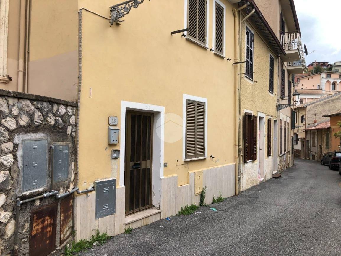 Bilocale via della Cisterna 13, Fiuggi
