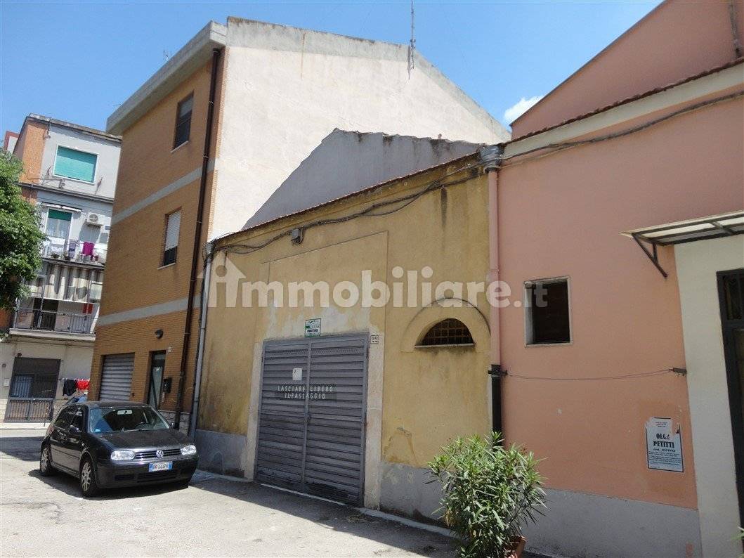 Garage - Box in Vendita