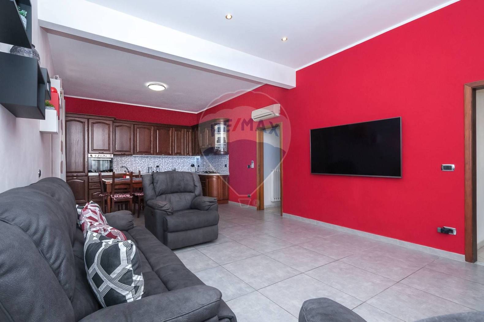 Quadrilocale via Firenze 41, Corea, Livorno