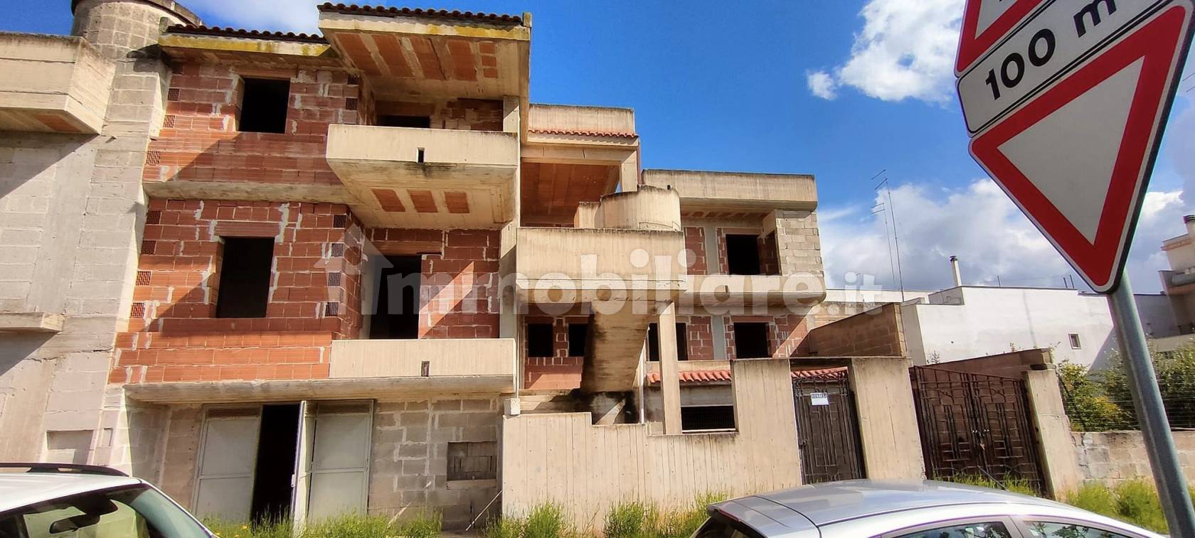 Quadrilocale via Grazia Deledda, Fragagnano