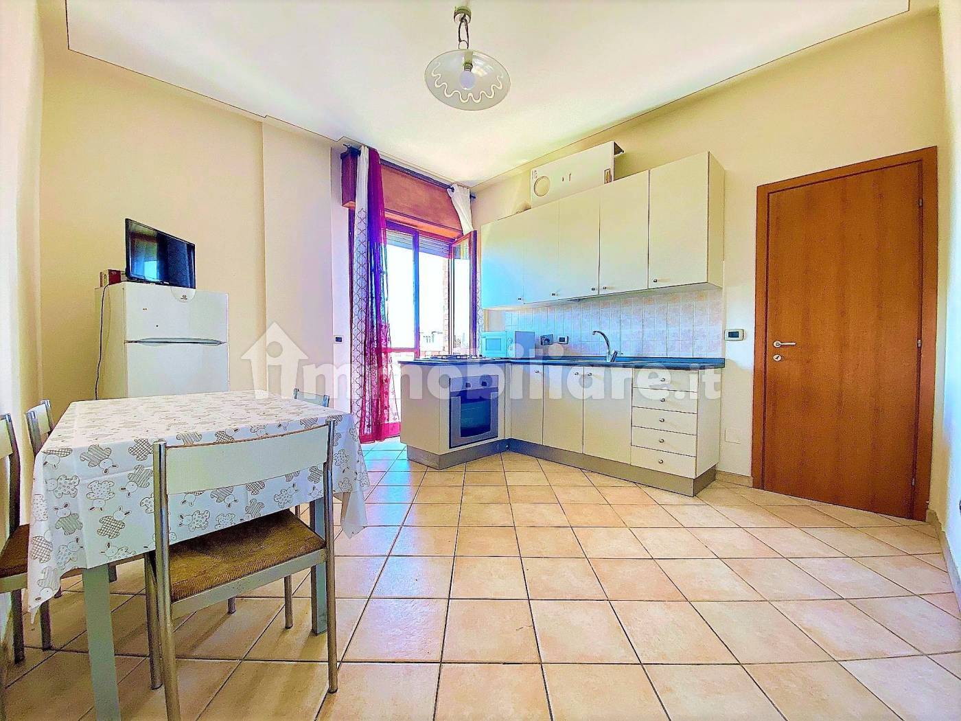 Bilocale via Zangrandi 21, Centro Storico, Asti