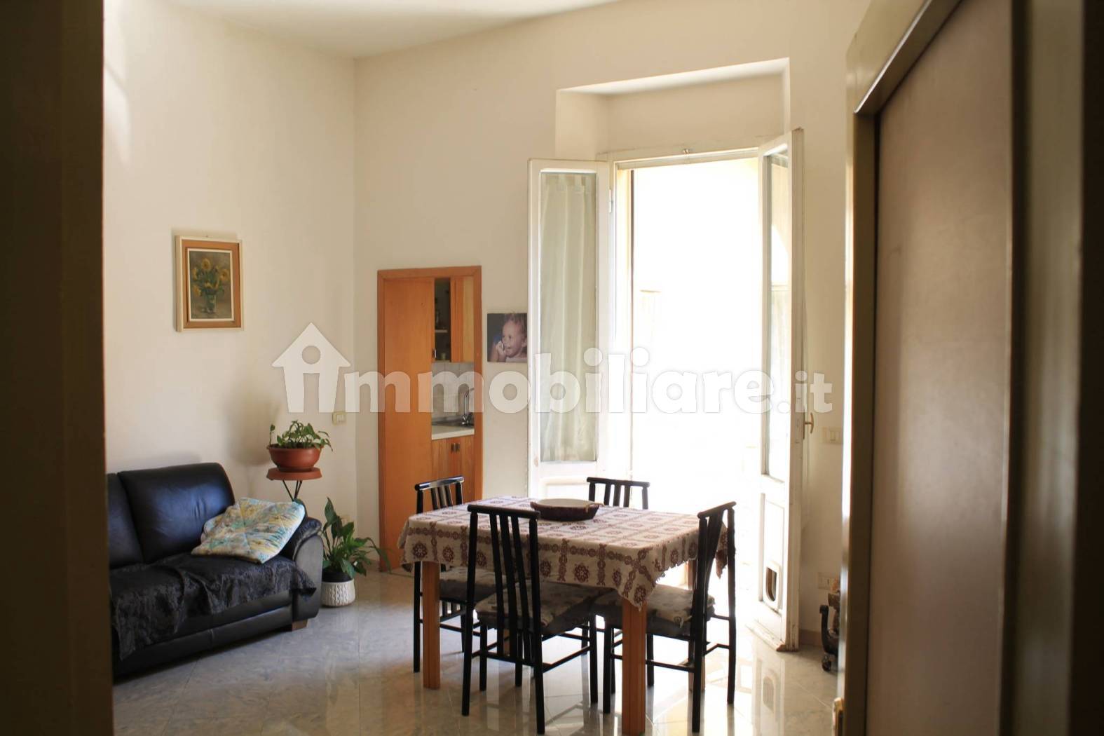 Quadrilocale buono stato, secondo piano, Via Marco Perennio, Arezzo