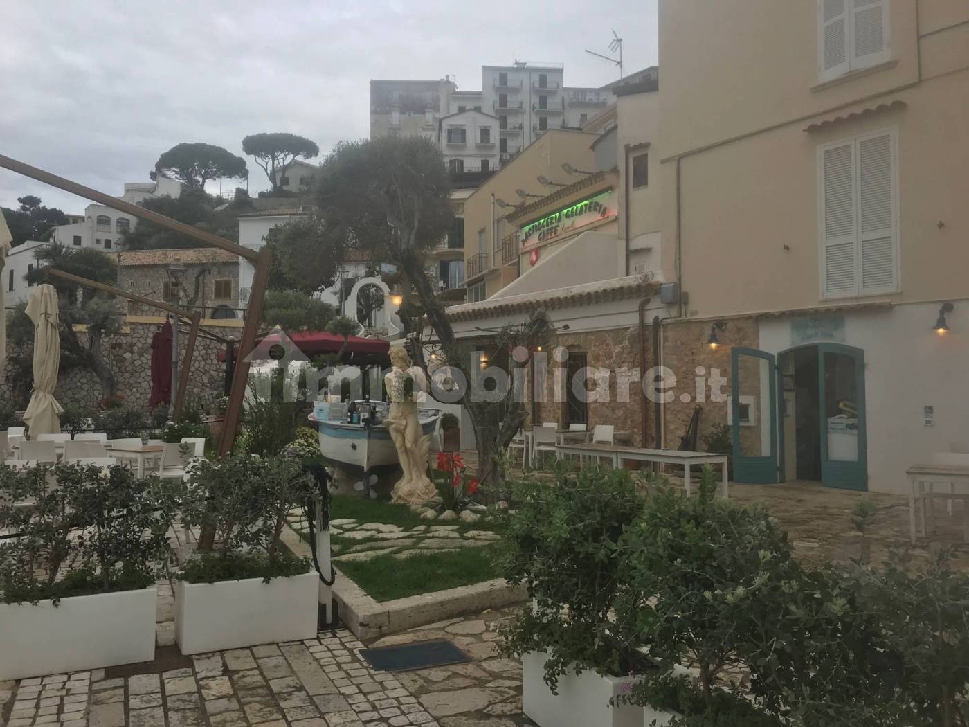 Quadrilocale via Giuseppe Romita 2, Centro, Sperlonga