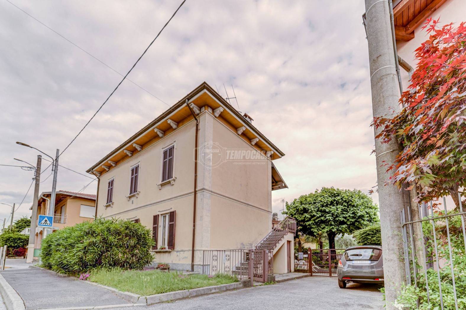 Appartamento via Giuseppe Mazzini, Centro, Ispra