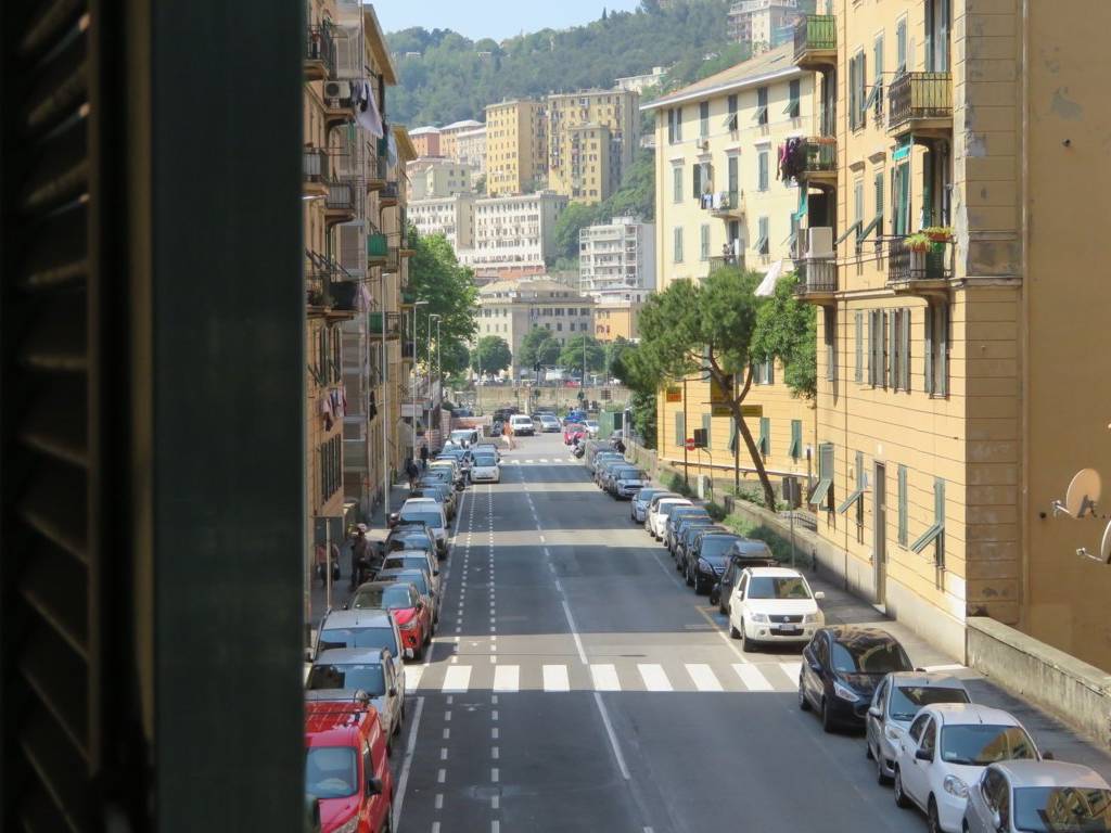 Affitto Appartamento Genova. Bilocale in via Enrico Toti. Buono stato ...