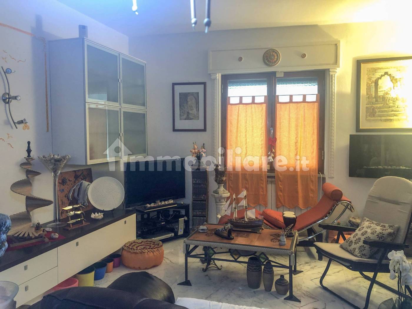 Quadrilocale buono stato, piano rialzato, Centro, Carrara