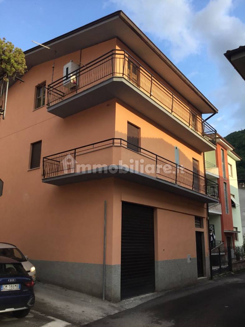 Trilocale via Dante Alighieri 29, Centro, Antrodoco