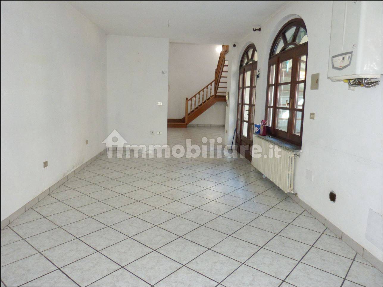 Quadrilocale via Giuseppe Garibaldi, Centro, Fossano