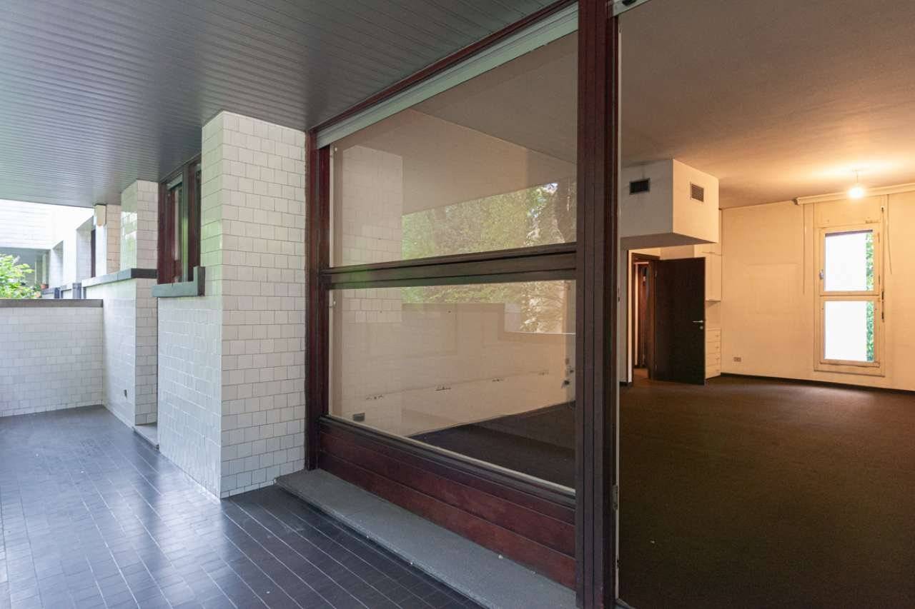 Appartamento via Ippolito Rosellini, Isola, Milano