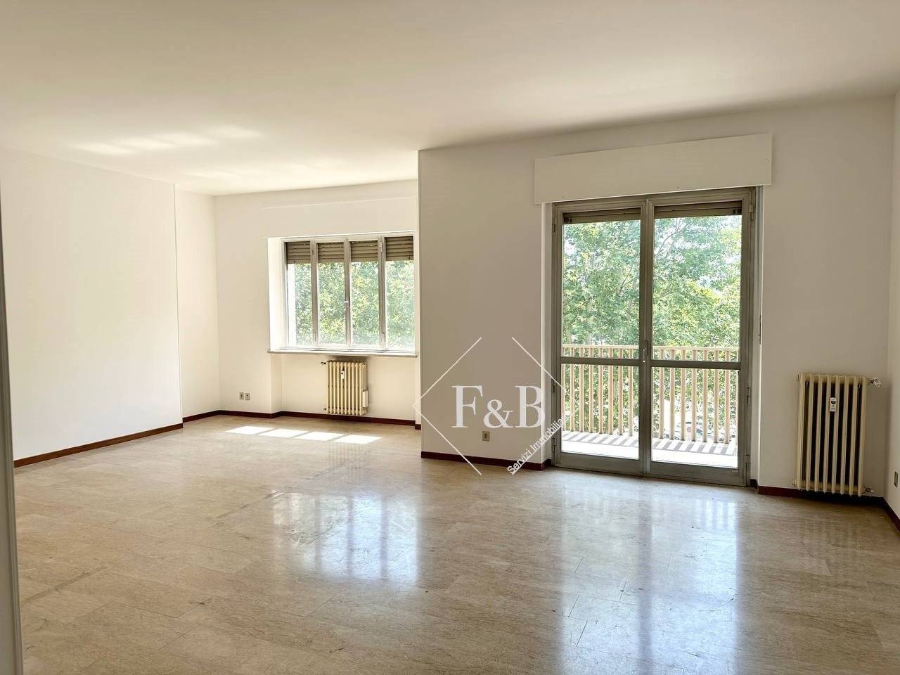 Quadrilocale corso Luigi Einaudi 60, Stazione, Asti