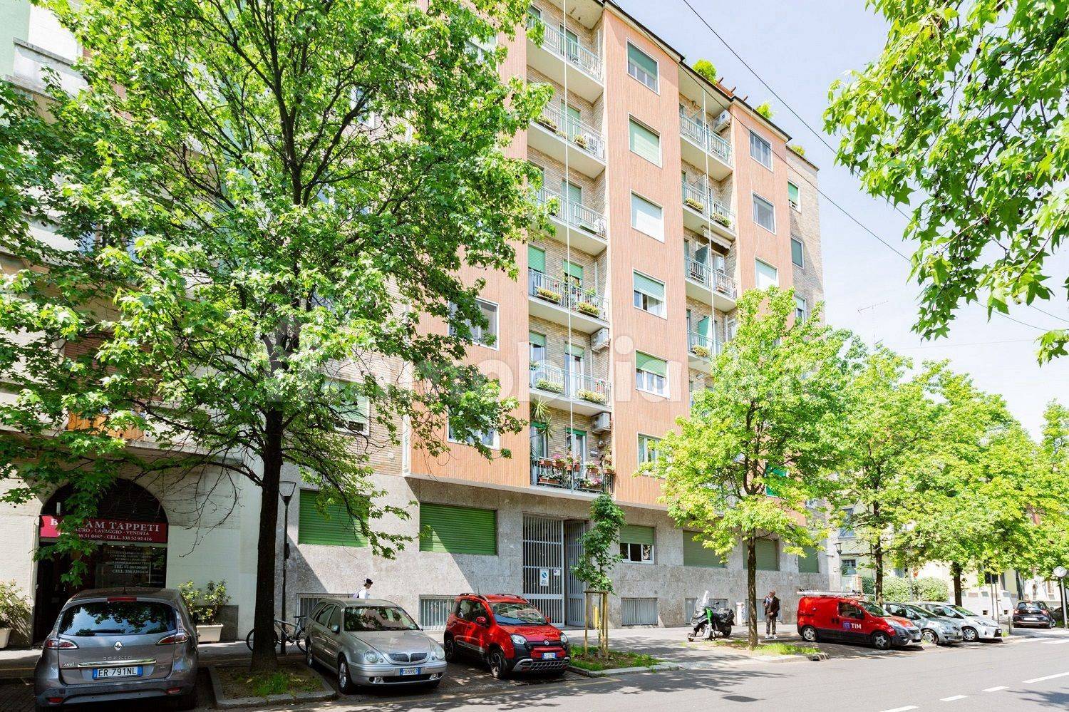 Bilocale via Francesco Albani 33, Monte Rosa - Lotto, Milano