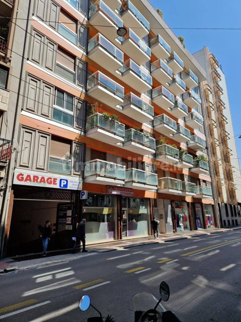 Quadrilocale via Raffaele De Cesare 16, Murat, Bari