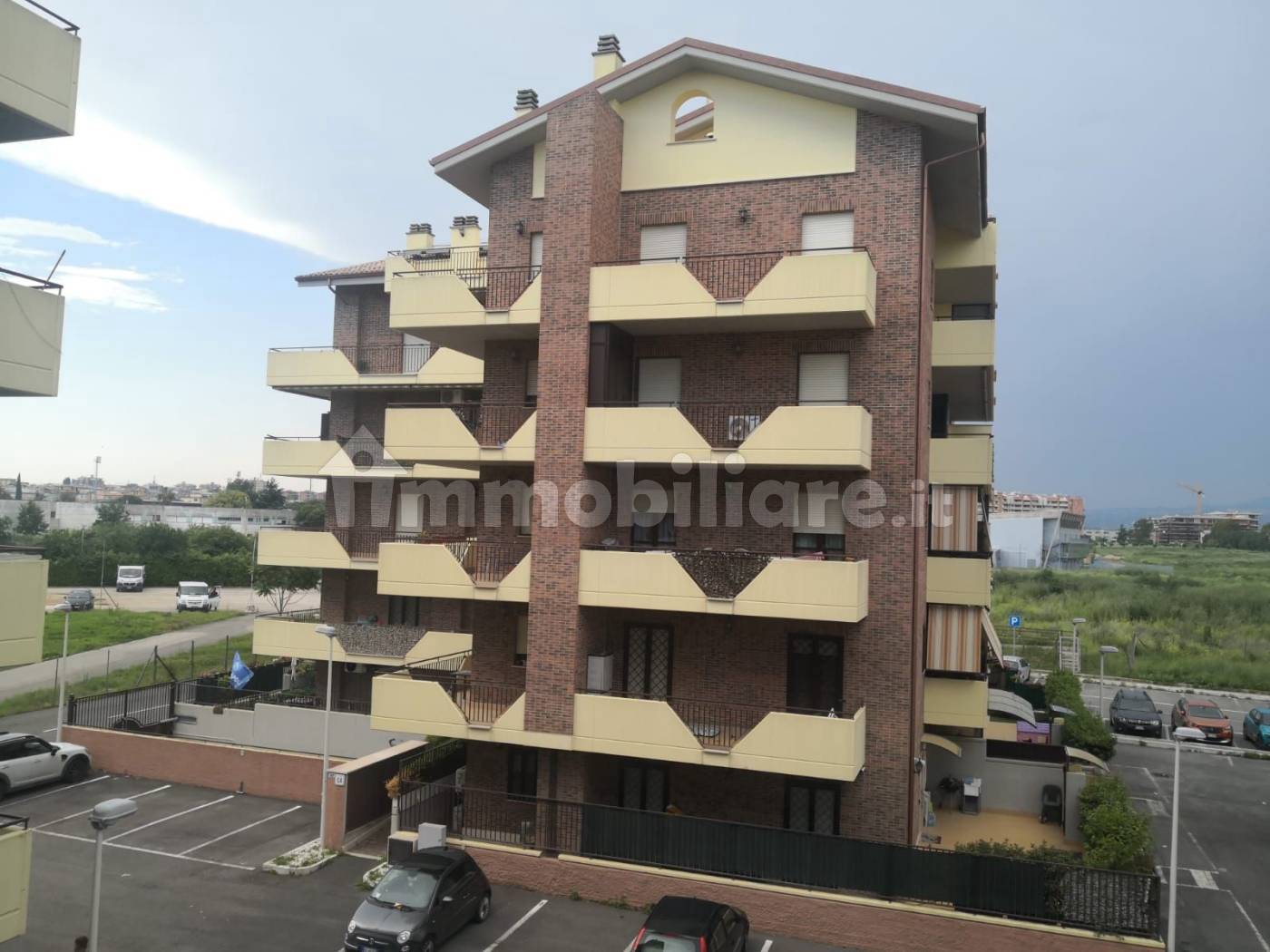 Trilocale via Caltanissetta, Semicentro, Aprilia